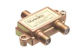 2-Way Coax Splitter - 5 to 900 MHz - All Ports Power Passing ...